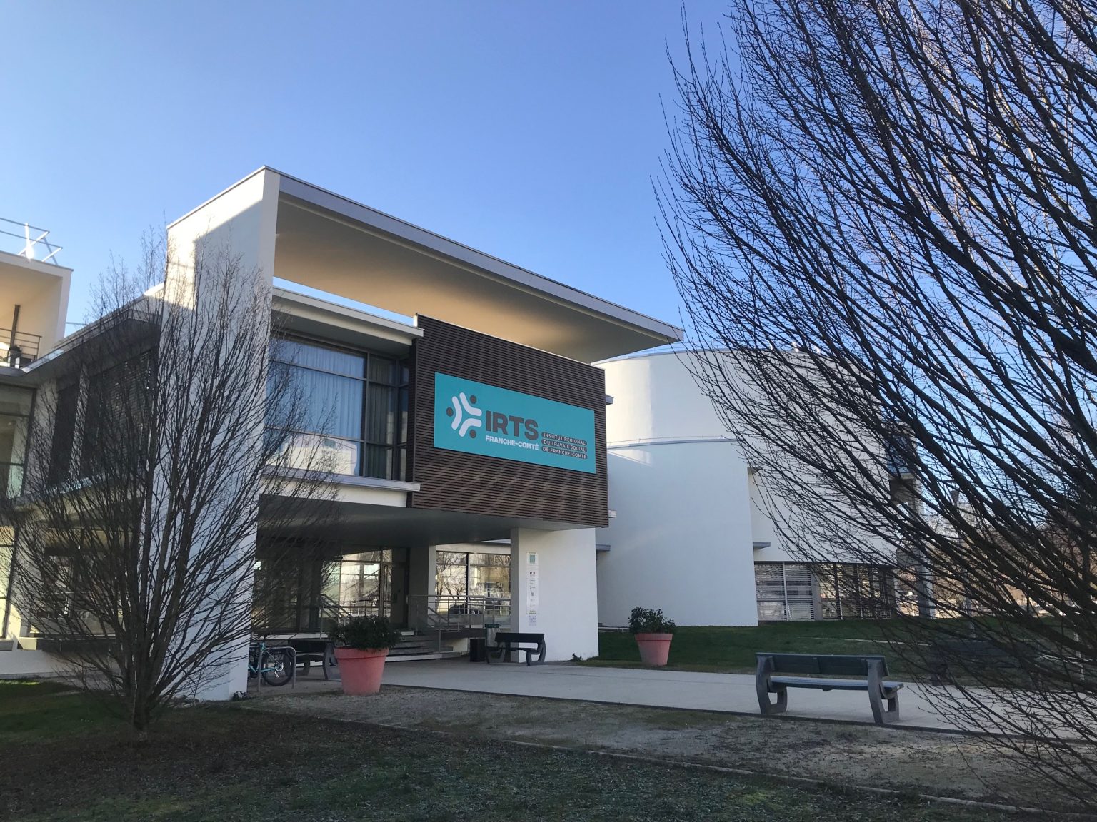 Qui sommes-nous ? - IRTS - Institut Régional du Travail Social